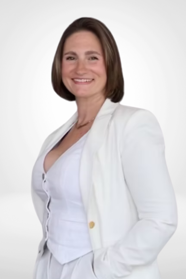 Sarah Tollefsen | Londonderry | LAER Realty Partners