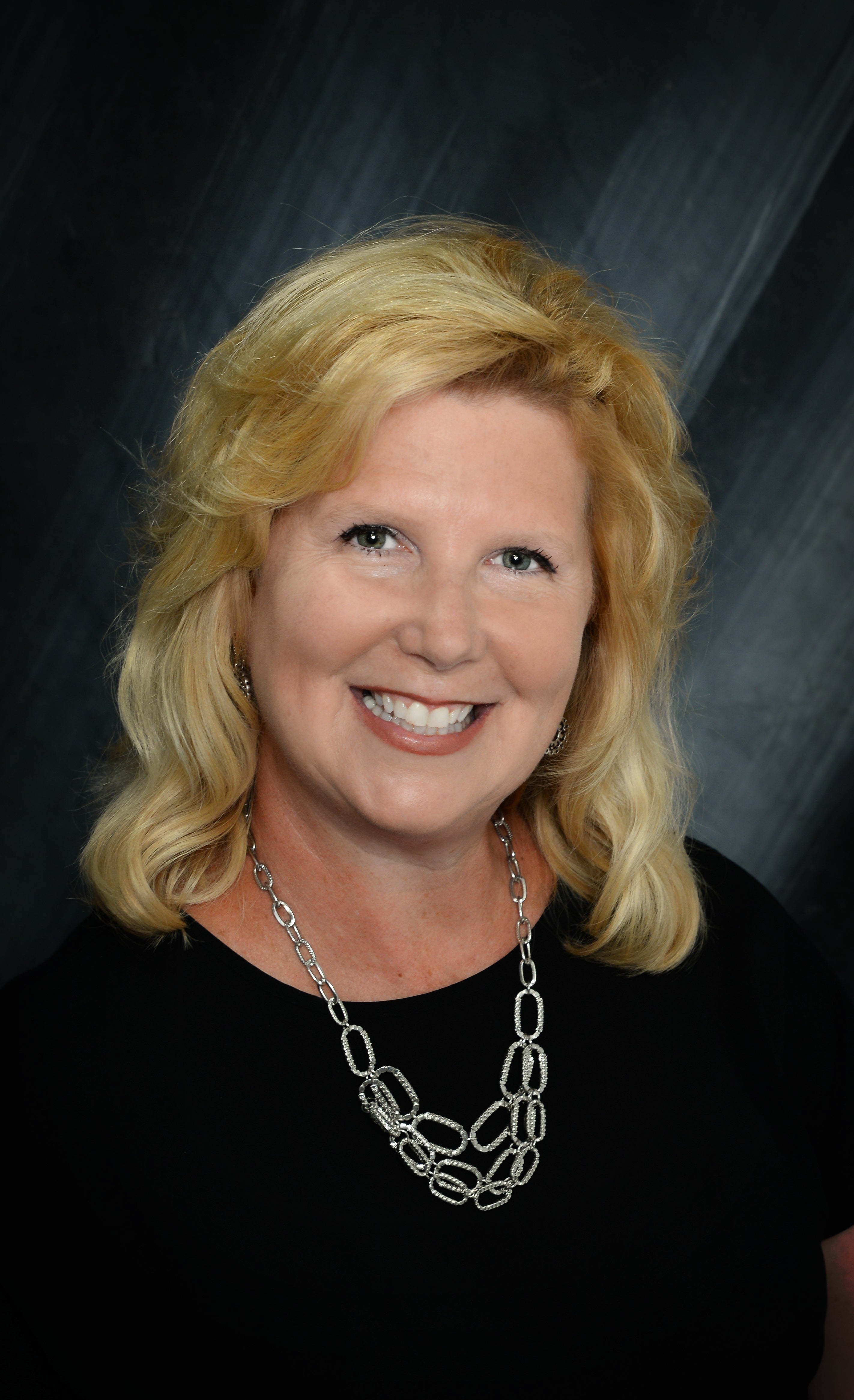 Stephanie Bohman | Lawrenceburg | Lohmiller Real Estate