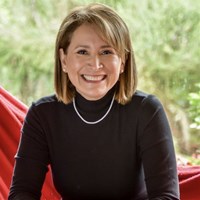 Sara Velasquez | Katy | REALM Properties LLC - Corporate