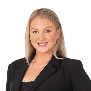 Emily Winn | Robert Paul Properties