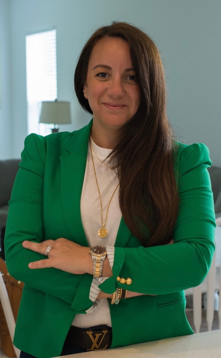 Fadela Harchaoui MacDonald | Naples | Premiere Plus Realty