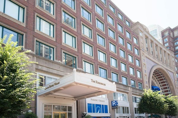Luxury Residences at Rowes Wharf Boston Waterfront