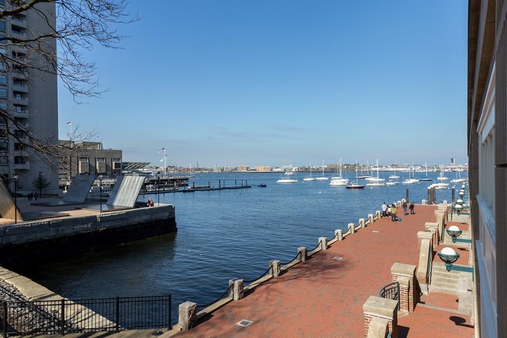 Luxury Residences at Rowes Wharf Boston Waterfront