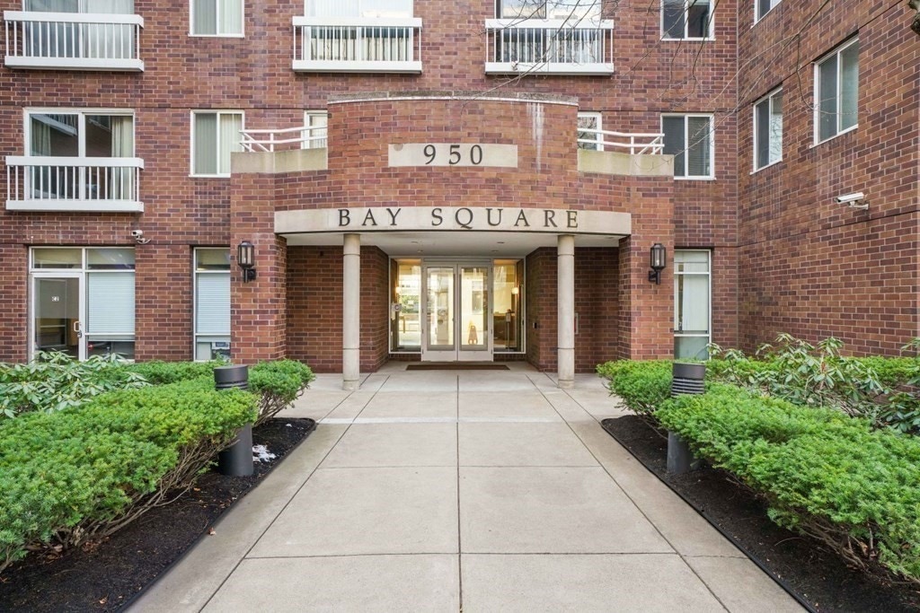 Bay Square Cambridge Luxury Residences/Condos/Apartments For Sale/Rent ...