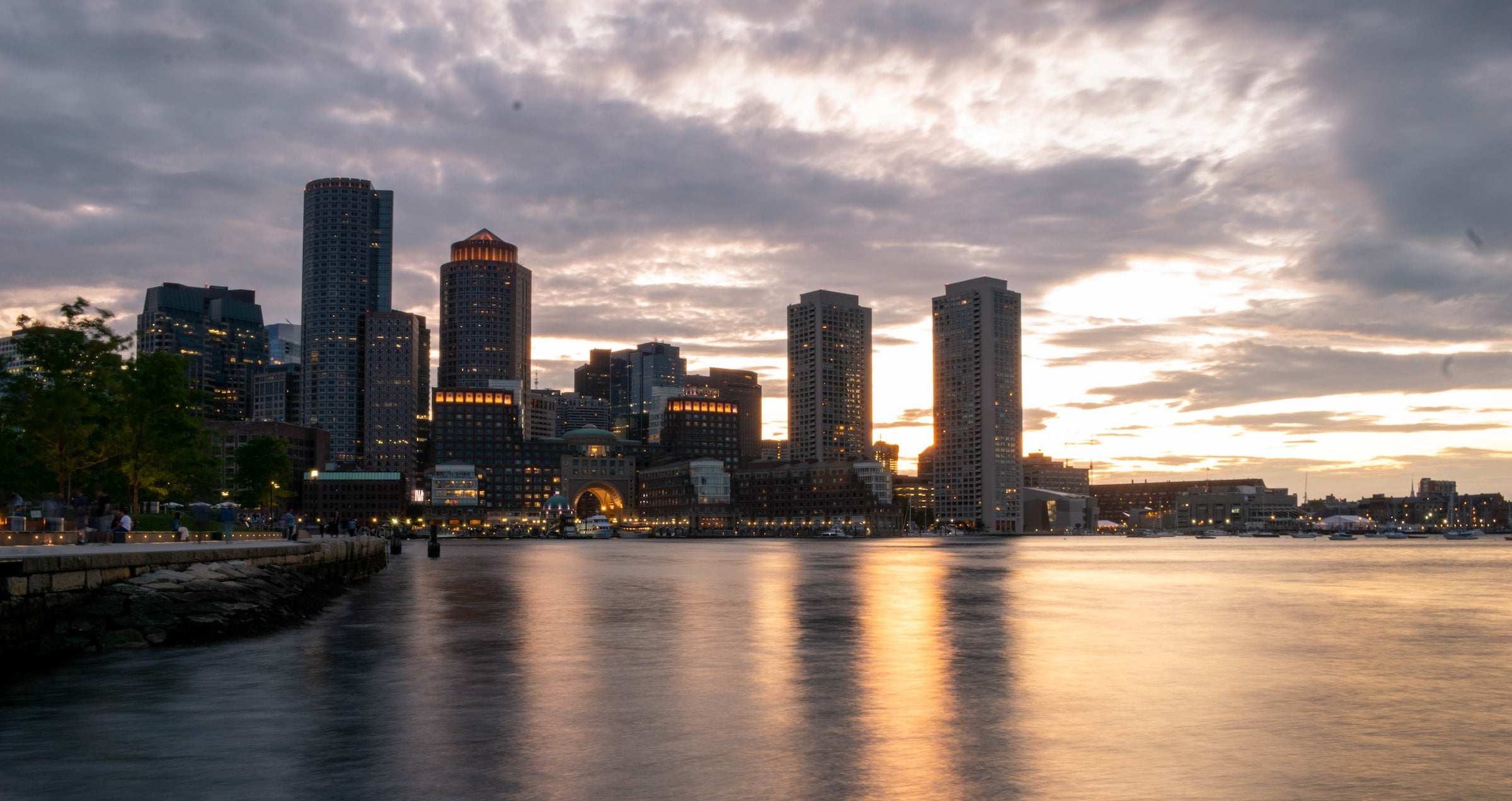 Harbor Towers Boston Waterfront Condominiums For Sales or Rent