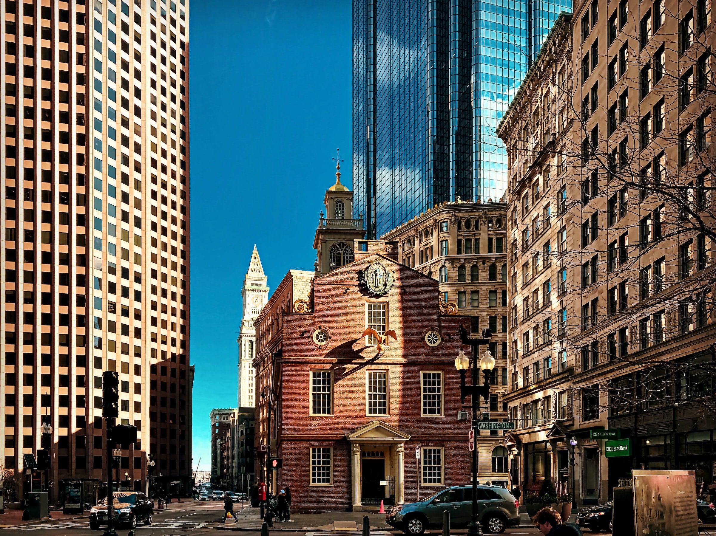 Available For Sale Luxury Condos in Midtown Boston This Week