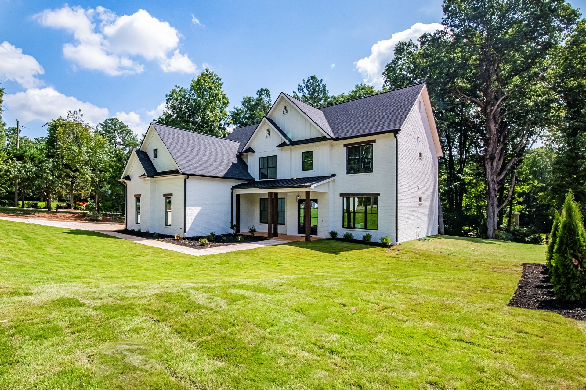 Sharp Real Estate Services LLC